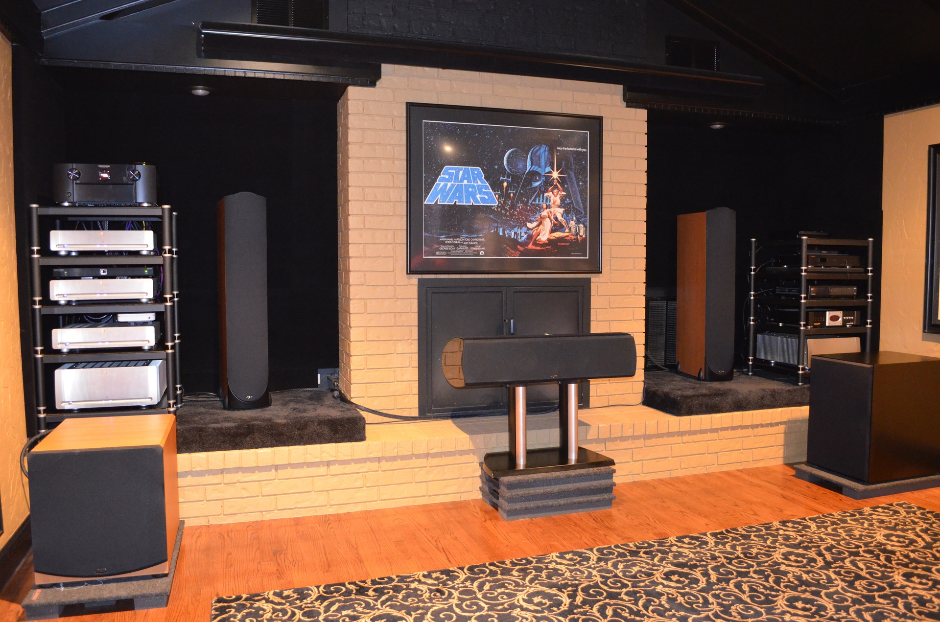 phansson's Home Theater Gallery - Home Theater (22 photos)