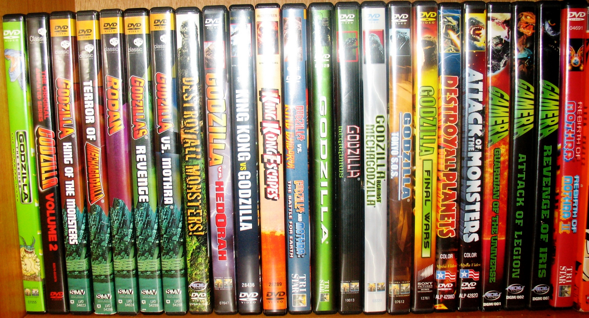 o0Andy0o's Home Theater Gallery - My Bluray/DVD Collection (10 photos)